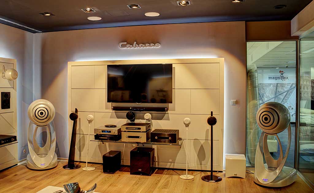 Cabasse Acoustic Center Praha - Hi-Fi Voice - recenze audio-video ...