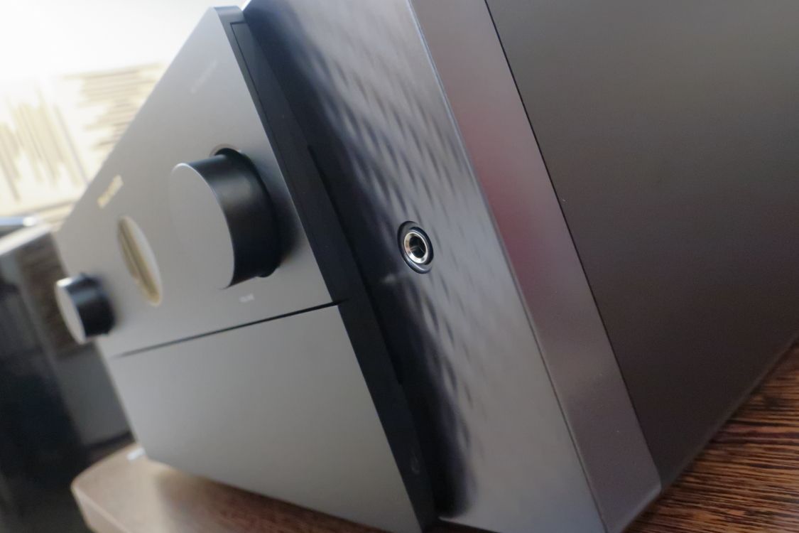 Marantz AV 10 & AMP 10 - Hi-Fi Voice - recenze audio-video techniky a ...