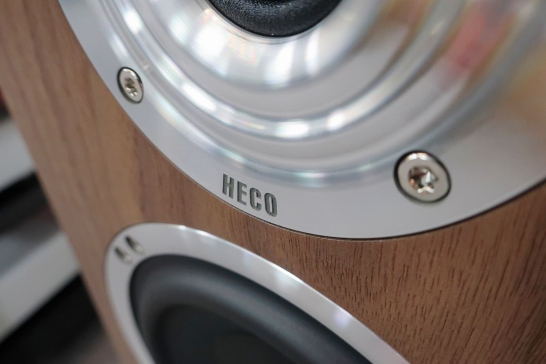 Heco Celan Revolution 9 - Hi-Fi Voice - recenze audio-video techniky a ...