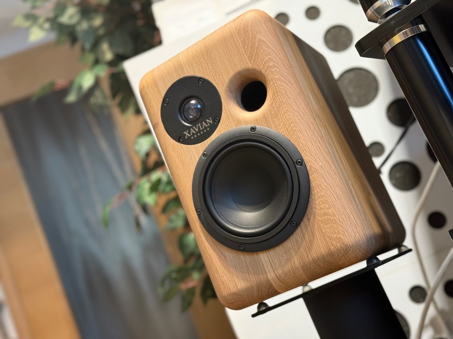 XAVIAN Unica - Hi-Fi Voice - recenze audio-video techniky a chytrého ...