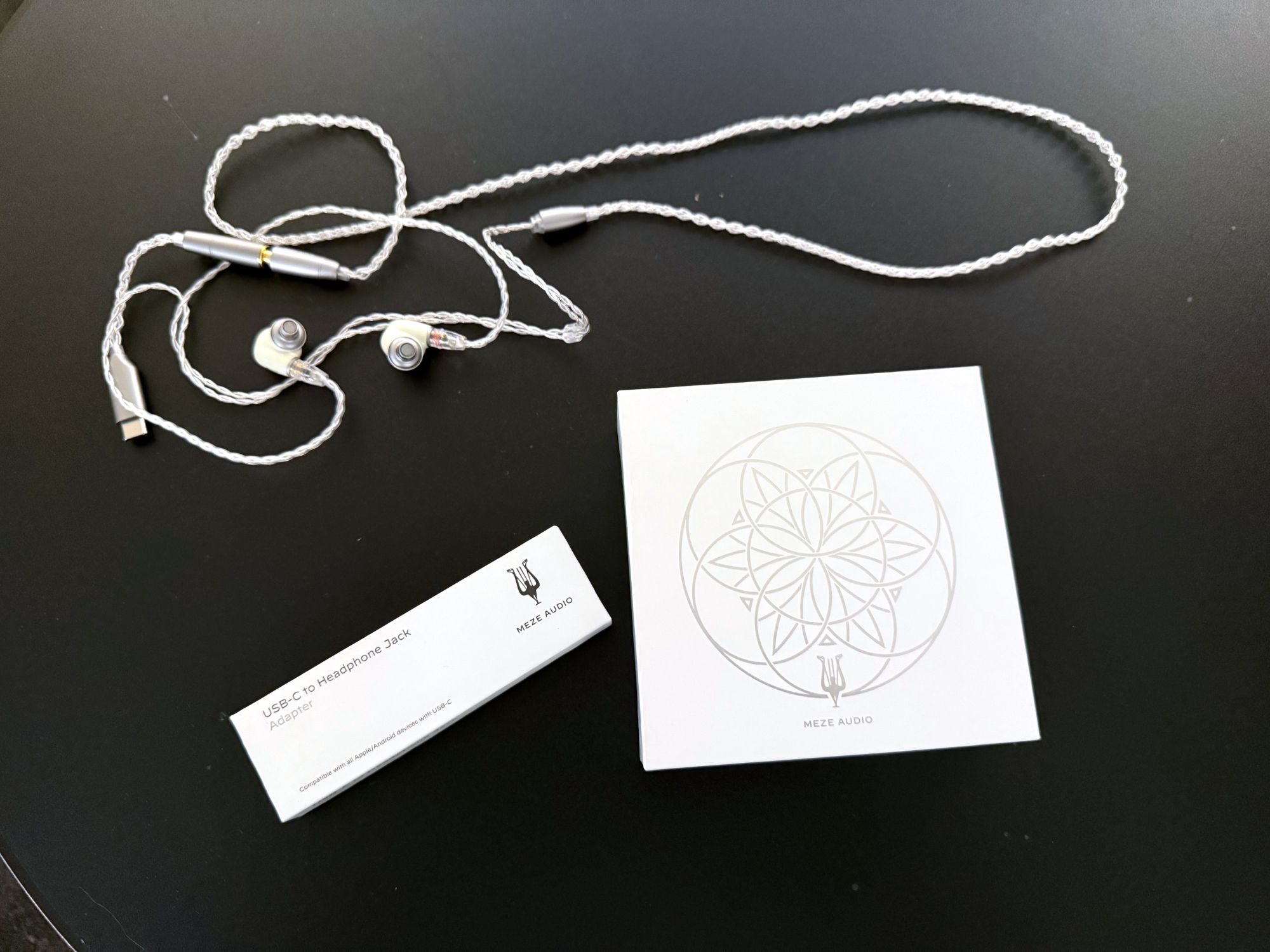 Meze Alba - Hi-Fi Voice - recenze audio-video techniky a chytrého bydlení